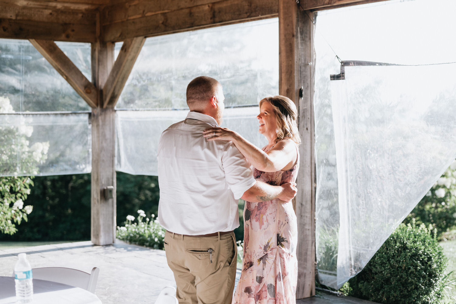 The Perfect Wedding Timeline with a First Look - dhaymanphotography.com